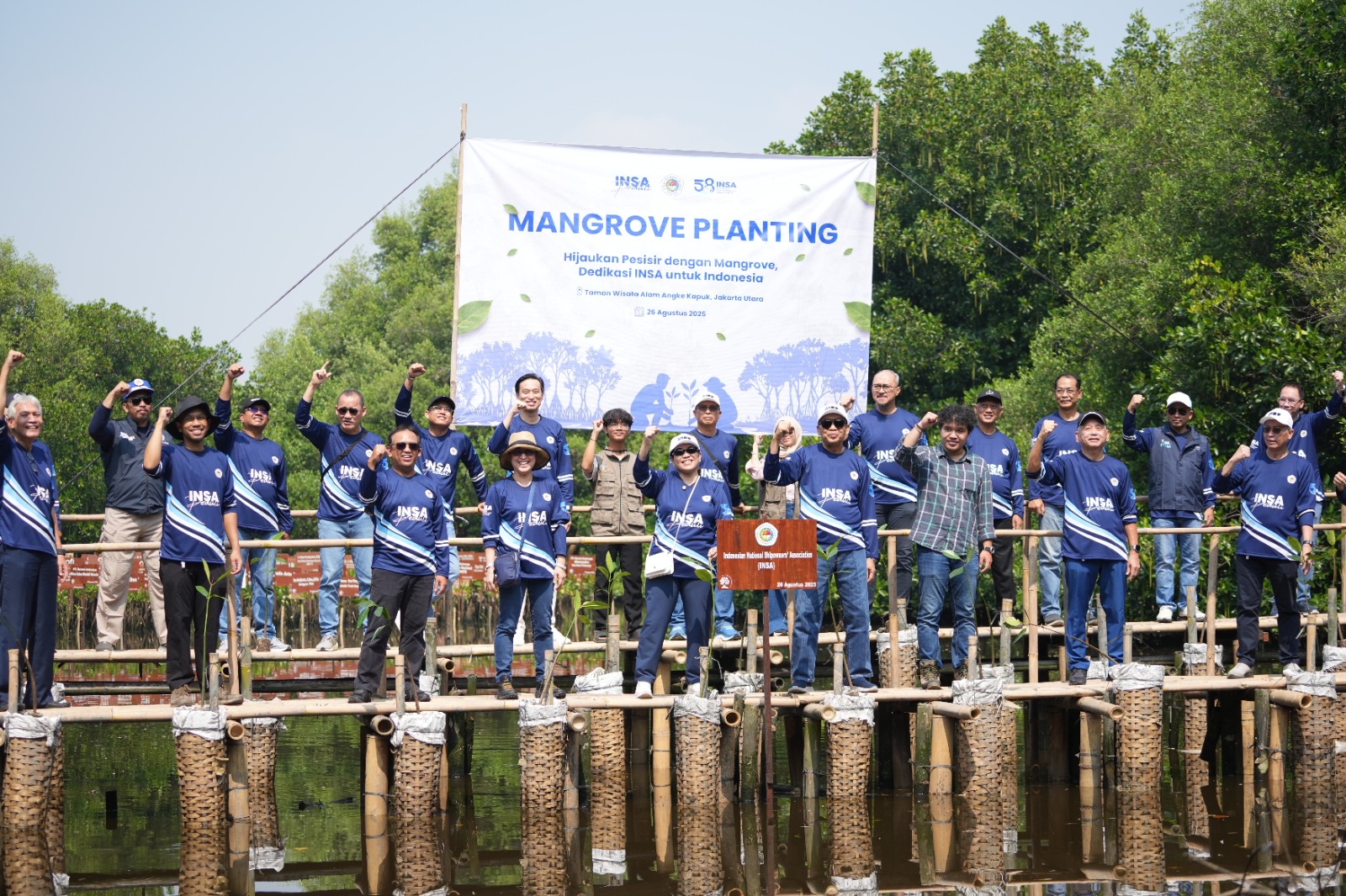 RAYAKAN 58 TAHUN, DPP INSA TANAM BIBIT MANGROVE DEMI KELESTARIAN ...